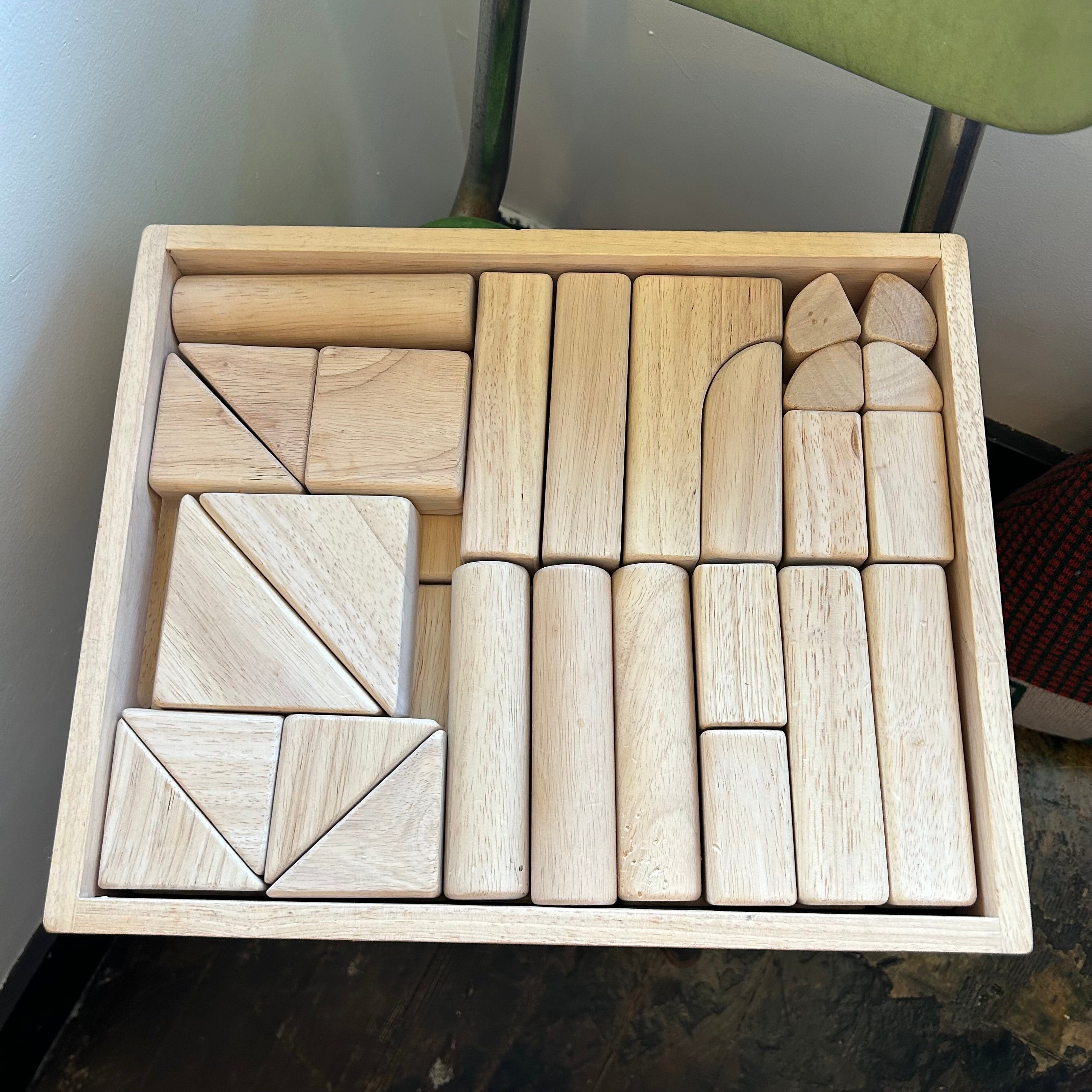 Standard Unit Blocks – Thistle & Poppy