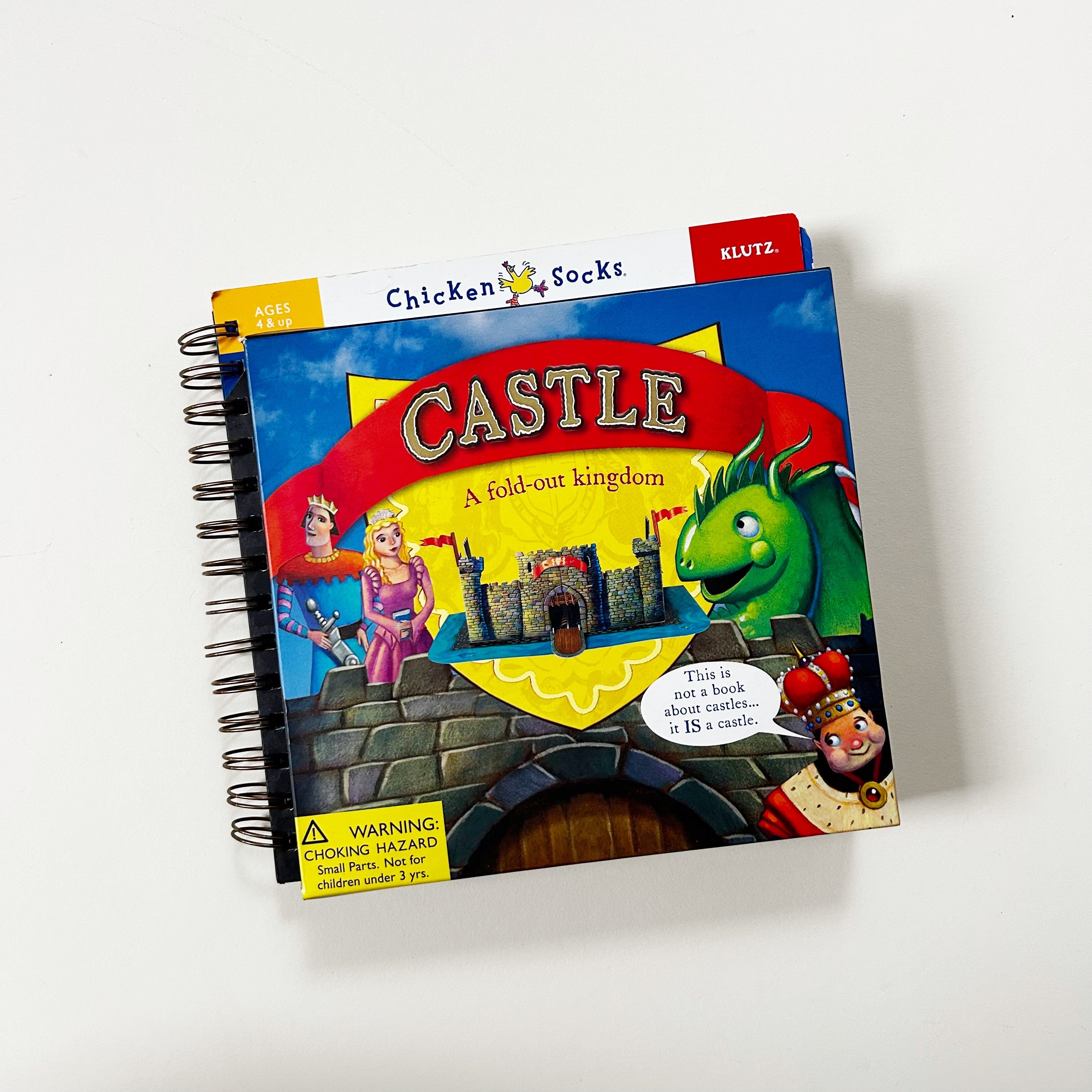 Castle: A Fold-Out Kingdom – Thistle & Poppy